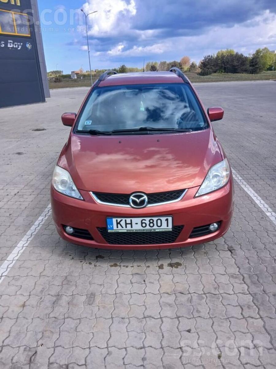 Red Mazda 5 2005 in Riga, with an engine capacity of 2.00 L and mileage of 277 thousand km for 2990 €, photo 3 on AUTOMOTO.COM.LV
