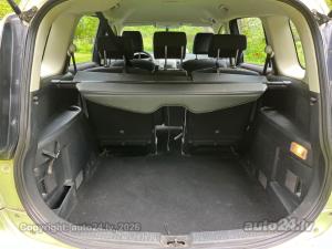 Mazda 5 2008 in Tallinn, with an engine capacity of 1.80 L and mileage of 197 thousand km for 2200 €, photo 17 on AUTOMOTO.COM.LV