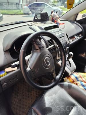 Mazda 5 2008 in Riga, with an engine capacity of 2.00 L and mileage of 350 thousand km for 700 €, photo 6 on AUTOMOTO.COM.LV