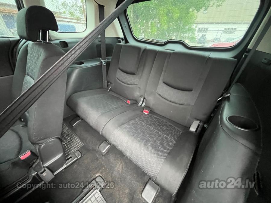 Mazda 5 2009 Tallina, ar dzinēja tilpumu 2.00 L un nobraukumu 227 tūkst. km par 1750 €, foto 8 vietnē AUTOMOTO.COM.LV