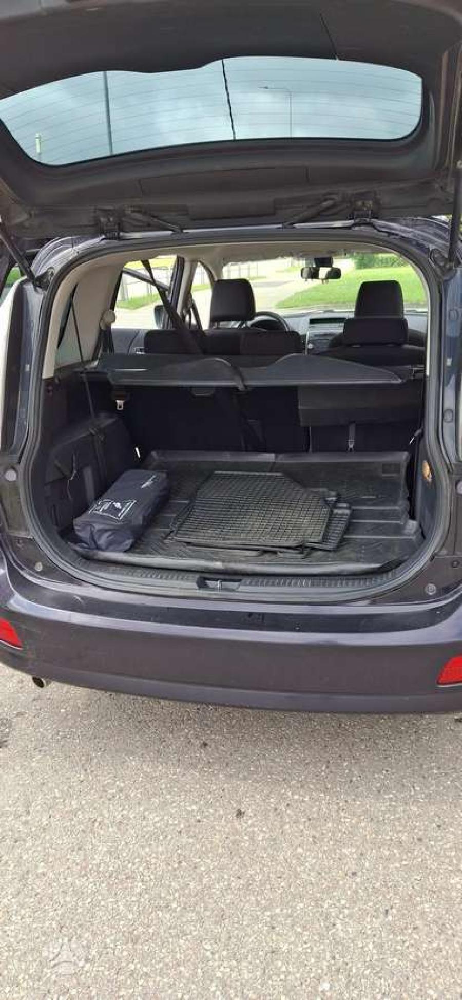 Violets Mazda 5 2010 Kauņa, ar dzinēja tilpumu 2.00 L un nobraukumu 110 tūkst. km par 1690 €, foto 7 vietnē AUTOMOTO.COM.LV