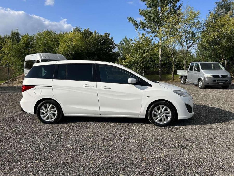 White Mazda 5 2012 in Kretinga, with an engine capacity of 1.56 L and mileage of 228 thousand km for 3950 €, photo 5 on AUTOMOTO.COM.LV