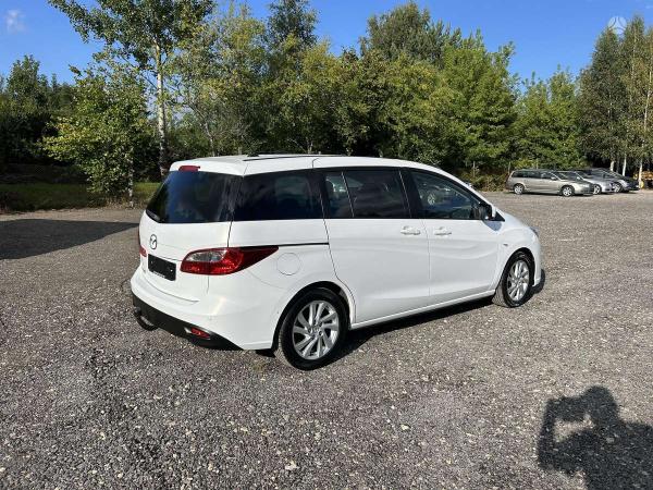 White Mazda 5 2012 in Kretinga, with an engine capacity of 1.56 L and mileage of 228 thousand km for 3950 €, photo 6 on AUTOMOTO.COM.LV
