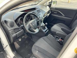 White Mazda 5 2012 in Kretinga, with an engine capacity of 1.56 L and mileage of 228 thousand km for 3950 €, photo 18 on AUTOMOTO.COM.LV