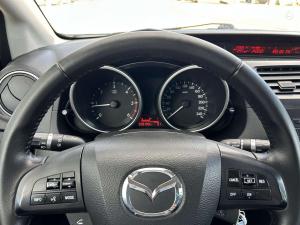 White Mazda 5 2012 in Kretinga, with an engine capacity of 1.56 L and mileage of 228 thousand km for 3950 €, photo 25 on AUTOMOTO.COM.LV