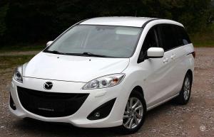 White Mazda 5 2012 in Kretinga, with an engine capacity of 1.56 L and mileage of 228 thousand km for 3999 €, photo 1 on AUTOMOTO.COM.LV