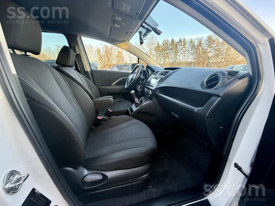 White Mazda 5 2015 in Riga, with an engine capacity of 1.60 L and mileage of 0 thousand km for 4990 €, photo 16 on AUTOMOTO.COM.LV