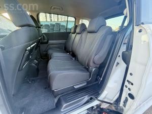 White Mazda 5 2015 in Riga, with an engine capacity of 1.60 L and mileage of 0 thousand km for 4990 €, photo 27 on AUTOMOTO.COM.LV