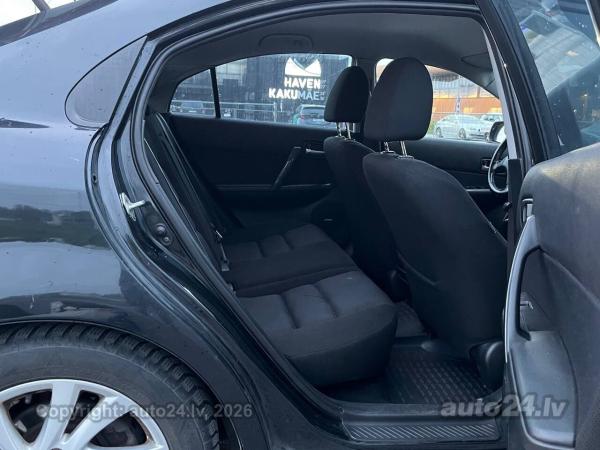 Black Mazda 6 2007 in Tallinn, with an engine capacity of 2.00 L and mileage of 292 thousand km for 1200 €, photo 8 on AUTOMOTO.COM.LV