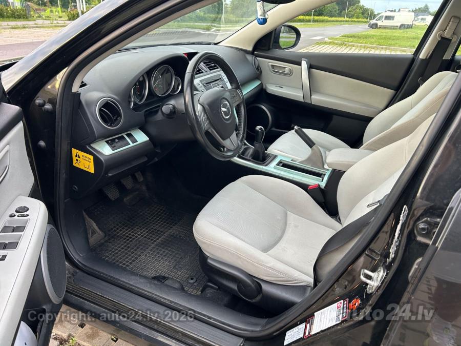 Черный Мазда 6 2008 в Таллин, объемом двигателя 2.00 л и пробегом 328 тыс. км за 2500 €, фото 9 на AUTOMOTO.COM.LV