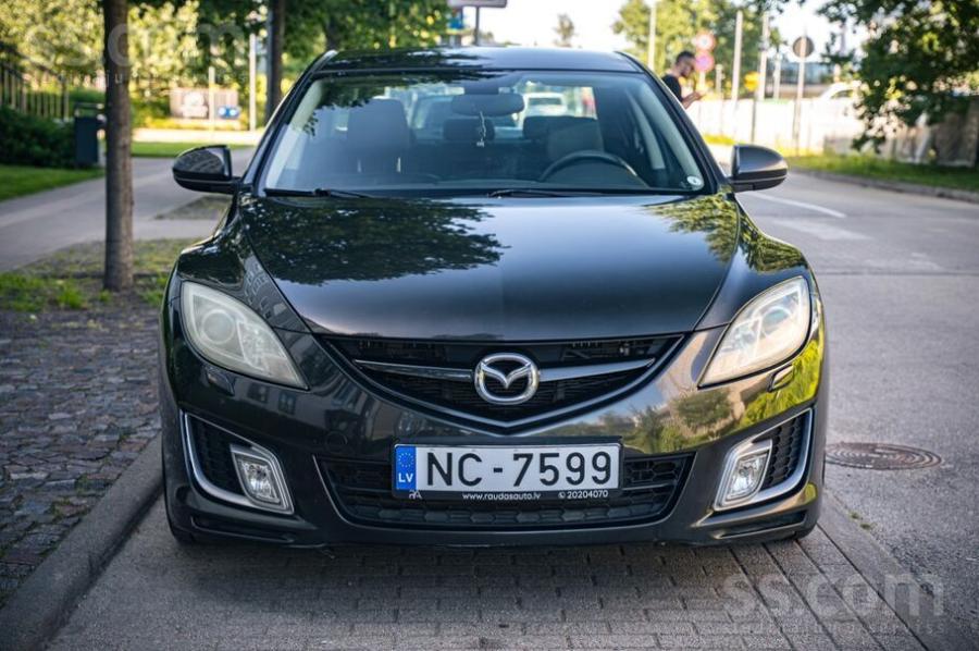 Black Mazda 6 2008 in Riga, with an engine capacity of 2.50 L and mileage of 279 thousand km for 990 €, photo 3 on AUTOMOTO.COM.LV