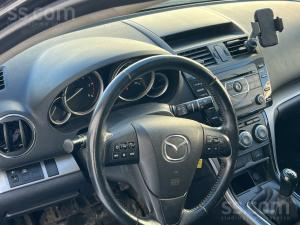 Black Mazda 6 2010 in Jelgava, with an engine capacity of 2.20 L and mileage of 274 thousand km for 1955 €, photo 7 on AUTOMOTO.COM.LV