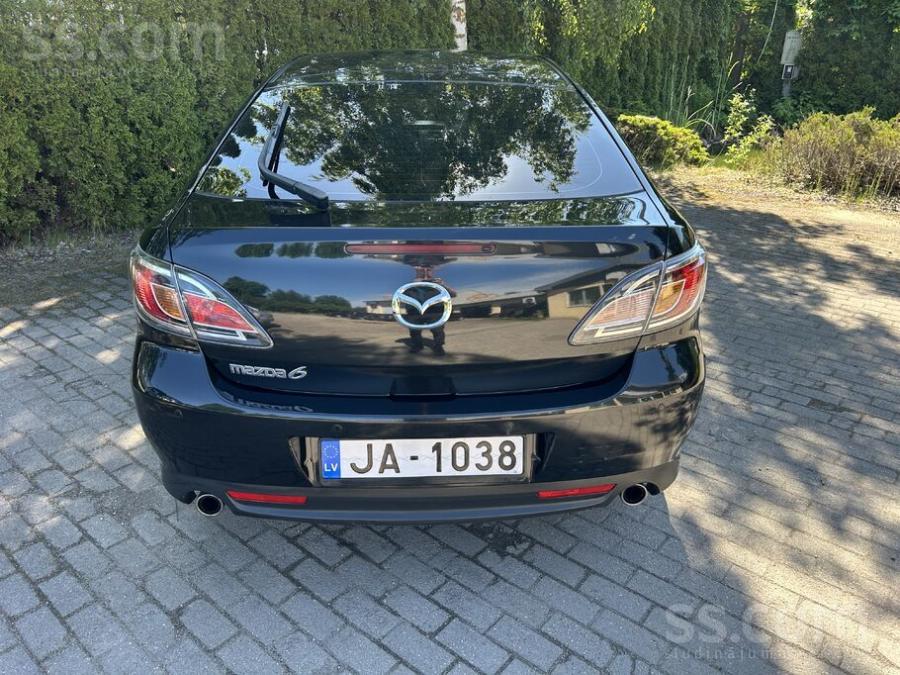 Black Mazda 6 2010 in Riga, with an engine capacity of 2.00 L and mileage of 340 thousand km for 2450 €, photo 6 on AUTOMOTO.COM.LV