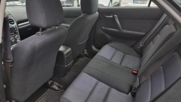 Melns Mazda 6 2005 Rīga, ar dzinēja tilpumu 2.00 L un nobraukumu 171 tūkst. km par 1770 €, foto 2 vietnē AUTOMOTO.COM.LV