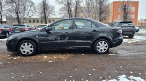 Black Mazda 6 2005 in Riga, with an engine capacity of 2.00 L and mileage of 171 thousand km for 1770 €, photo 7 on AUTOMOTO.COM.LV