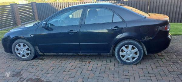 Black Mazda 6 2007 in Siauliai, with an engine capacity of 2.00 L and mileage of 300 thousand km for 1000 €, photo 4 on AUTOMOTO.COM.LV
