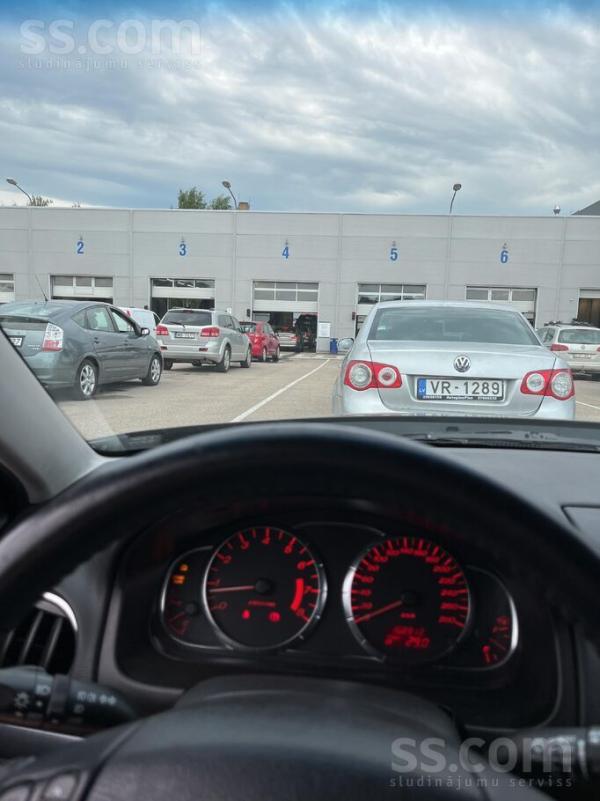 Melns Mazda 6 2007 Rīga, ar dzinēja tilpumu 2.30 L un nobraukumu 180 tūkst. km par 1500 €, foto 1 vietnē AUTOMOTO.COM.LV