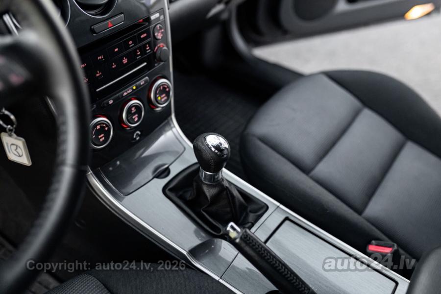 Melns Mazda 6 2007 Tallina, ar dzinēja tilpumu 2.00 L un nobraukumu 148 tūkst. km par 1999 €, foto 11 vietnē AUTOMOTO.COM.LV