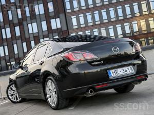 Melns Mazda 6 2008 Rīga, ar dzinēja tilpumu 2.00 L un nobraukumu 258 tūkst. km par 2250 €, foto 4 vietnē AUTOMOTO.COM.LV