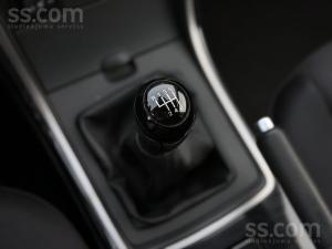 Melns Mazda 6 2008 Rīga, ar dzinēja tilpumu 2.00 L un nobraukumu 258 tūkst. km par 2250 €, foto 23 vietnē AUTOMOTO.COM.LV