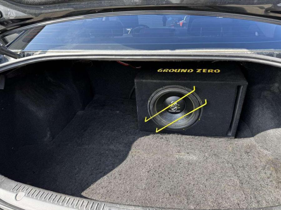 Black Mazda 6 2008 in Kaunas, with an engine capacity of 2.00 L and mileage of 234 thousand km for 1800 €, photo 9 on AUTOMOTO.COM.LV