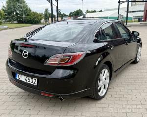 Black Mazda 6 2008 in Riga, with an engine capacity of 2.00 L and mileage of 268 thousand km for 1650 €, photo 5 on AUTOMOTO.COM.LV