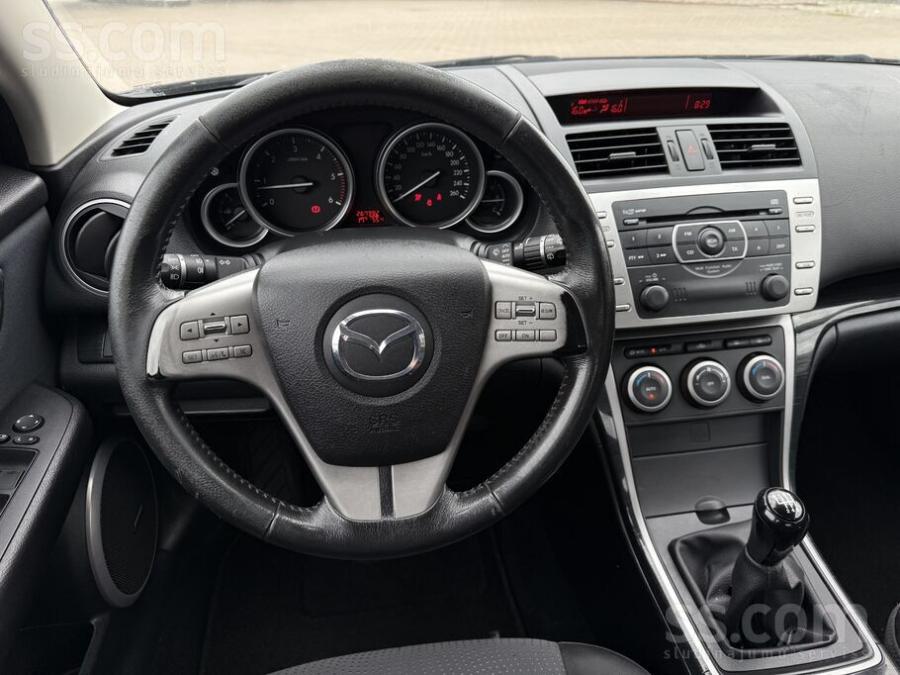 Black Mazda 6 2008 in Riga, with an engine capacity of 2.00 L and mileage of 268 thousand km for 1650 €, photo 7 on AUTOMOTO.COM.LV