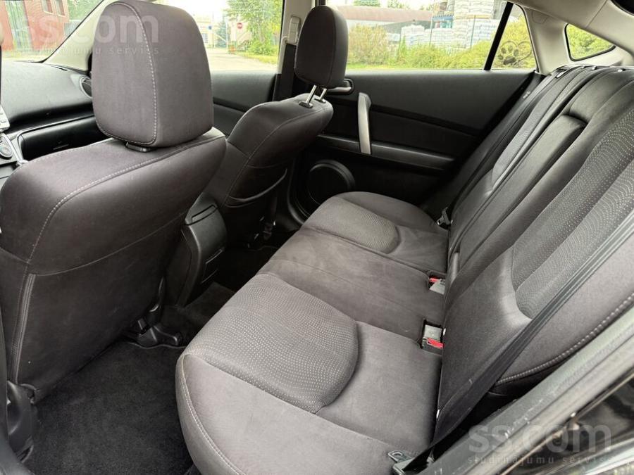 Black Mazda 6 2008 in Riga, with an engine capacity of 2.00 L and mileage of 268 thousand km for 1650 €, photo 8 on AUTOMOTO.COM.LV
