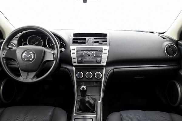Melns Mazda 6 2008 Tallina, ar dzinēja tilpumu 1.80 L un nobraukumu 286 tūkst. km par 899 €, foto 5 vietnē AUTOMOTO.COM.LV