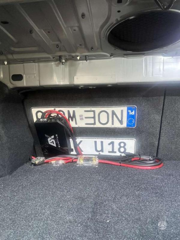 Black Mazda 6 2009 in Siauliai, with an engine capacity of 2.49 L and mileage of 280 thousand km for 3500 €, photo 11 on AUTOMOTO.COM.LV