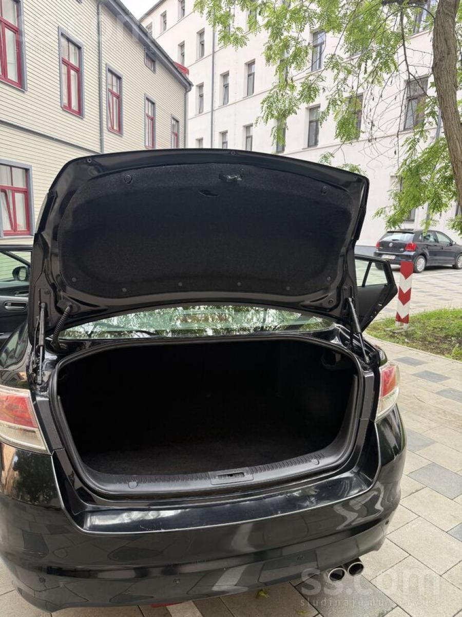 Melns Mazda 6 2009 Rīga, ar dzinēja tilpumu 2.50 L un nobraukumu 110 tūkst. km par 1700 €, foto 15 vietnē AUTOMOTO.COM.LV