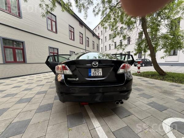 Melns Mazda 6 2009 Rīga, ar dzinēja tilpumu 2.50 L un nobraukumu 110 tūkst. km par 1200 €, foto 3 vietnē AUTOMOTO.COM.LV