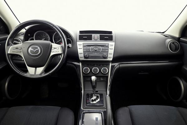 Black Mazda 6 2009 in Tallinn, with an engine capacity of 2.00 L and mileage of 222 thousand km for 2699 €, photo 6 on AUTOMOTO.COM.LV