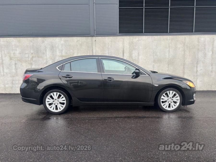 Black Mazda 6 2010 in Tartu, with an engine capacity of 2.20 L and mileage of 300 thousand km for 2499 €, photo 5 on AUTOMOTO.COM.LV