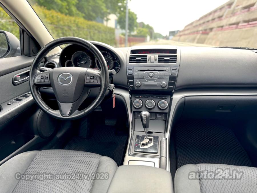 Black Mazda 6 2011 in Tallinn, with an engine capacity of 2.00 L and mileage of 243 thousand km for 3900 €, photo 13 on AUTOMOTO.COM.LV