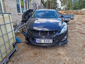 Black Mazda 6 2011 in Daugavpils, with an engine capacity of 2.20 L and mileage of 259 thousand km for 1200 €, photo 3 on AUTOMOTO.COM.LV