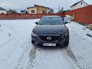 Black Mazda 6 2013 in Alytus, with an engine capacity of 2.19 L and mileage of 248 thousand km for 3200 €, photo 3 on AUTOMOTO.COM.LV