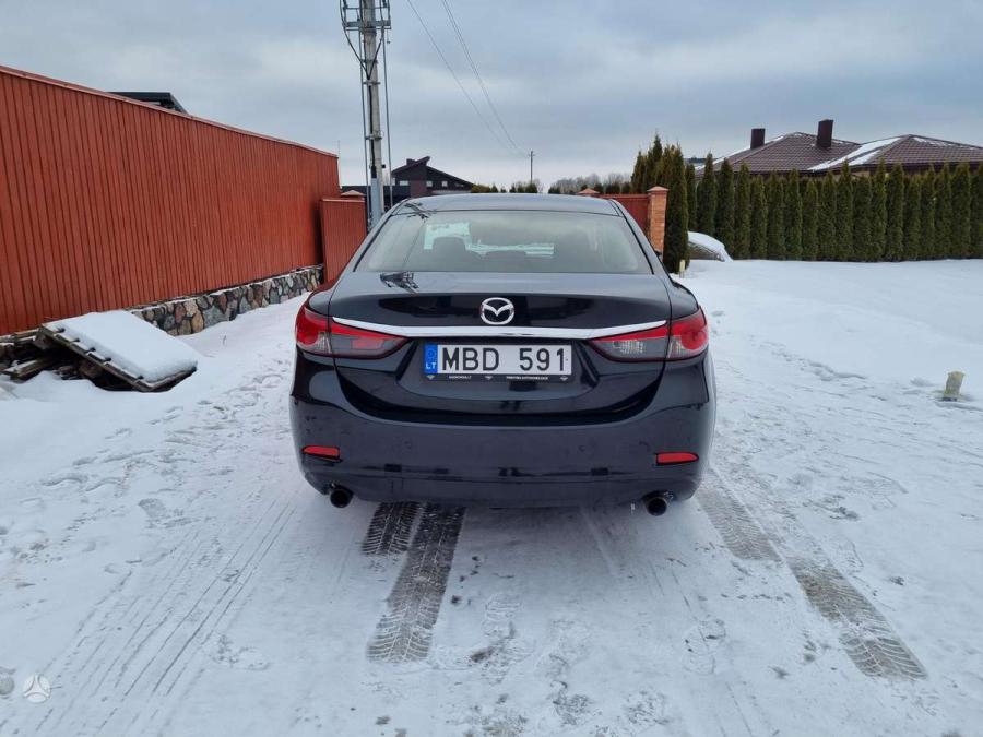 Black Mazda 6 2013 in Alytus, with an engine capacity of 2.19 L and mileage of 248 thousand km for 3200 €, photo 6 on AUTOMOTO.COM.LV