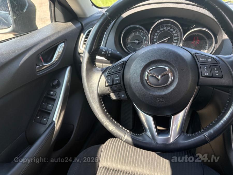 Melns Mazda 6 2013 Tallina, ar dzinēja tilpumu 2.00 L un nobraukumu 131 tūkst. km par 8000 €, foto 5 vietnē AUTOMOTO.COM.LV