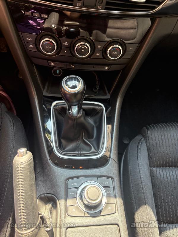 Black Mazda 6 2013 in Tallinn, with an engine capacity of 2.00 L and mileage of 131 thousand km for 8000 €, photo 7 on AUTOMOTO.COM.LV