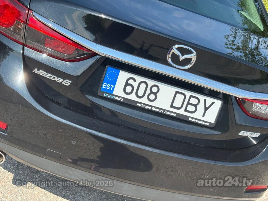 Melns Mazda 6 2013 Tallina, ar dzinēja tilpumu 2.00 L un nobraukumu 131 tūkst. km par 8000 €, foto 16 vietnē AUTOMOTO.COM.LV