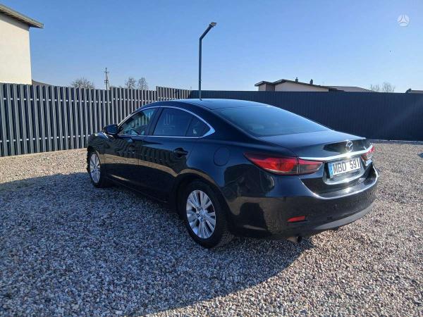 Black Mazda 6 2013 in Alytus, with an engine capacity of 2.18 L and mileage of 248 thousand km for 2900 €, photo 6 on AUTOMOTO.COM.LV