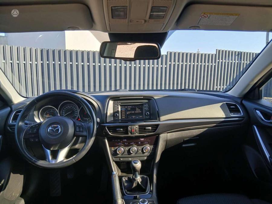 Black Mazda 6 2013 in Alytus, with an engine capacity of 2.18 L and mileage of 248 thousand km for 2900 €, photo 9 on AUTOMOTO.COM.LV