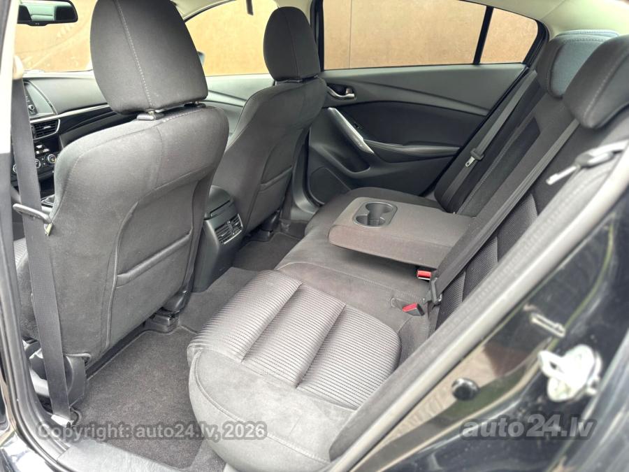 Melns Mazda 6 2013 Tallina, ar dzinēja tilpumu 2.00 L un nobraukumu 131 tūkst. km par 7990 €, foto 18 vietnē AUTOMOTO.COM.LV