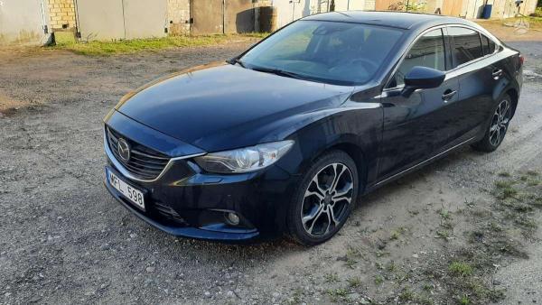 Black Mazda 6 2014 in Vilnius, with an engine capacity of 2.19 L and mileage of 299 thousand km for 3250 €, photo 1 on AUTOMOTO.COM.LV
