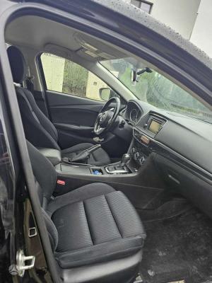 Black Mazda 6 2015 in Kaunas, with an engine capacity of 2.49 L and mileage of 145 thousand km for 7900 €, photo 13 on AUTOMOTO.COM.LV