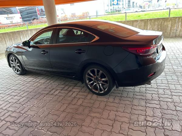 Black Mazda 6 2016 in Tallinn, with an engine capacity of 2.00 L and mileage of 100 thousand km for 12900 €, photo 4 on AUTOMOTO.COM.LV