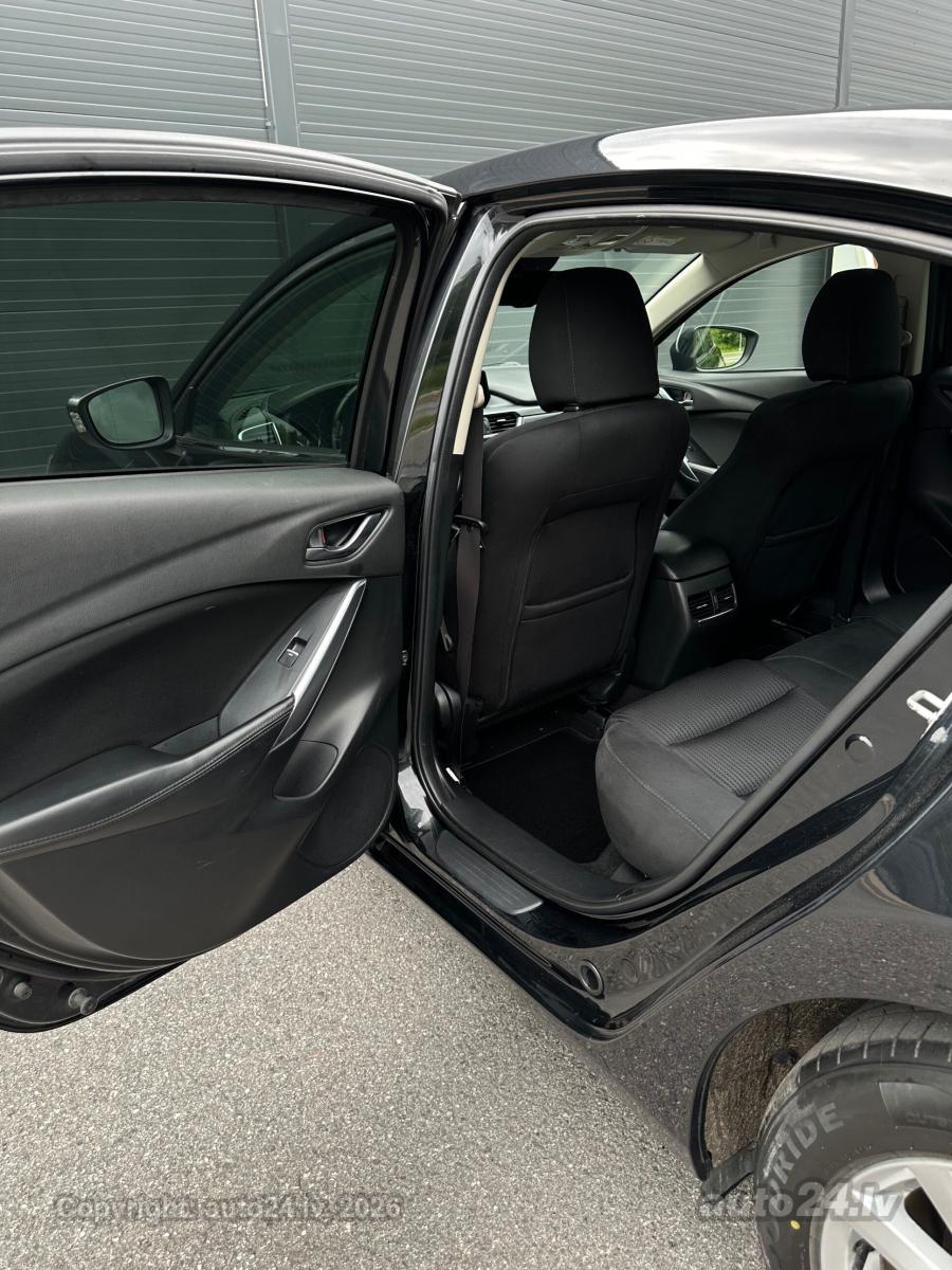Melns Mazda 6 2016 Viljandi, ar dzinēja tilpumu 2.20 L un nobraukumu 184 tūkst. km par 10990 €, foto 17 vietnē AUTOMOTO.COM.LV