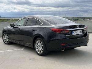 Black Mazda 6 2016 in Vilnius, with an engine capacity of 2.00 L and mileage of 178 thousand km for 11000 €, photo 6 on AUTOMOTO.COM.LV