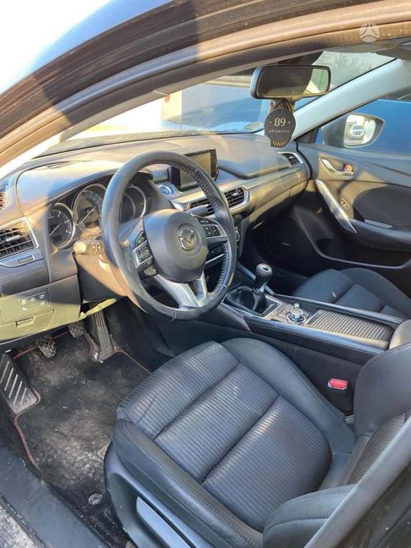 Melns Mazda 6 2016 Alīta, ar dzinēja tilpumu 2.19 L un nobraukumu 320 tūkst. km par 3500 €, foto 9 vietnē AUTOMOTO.COM.LV